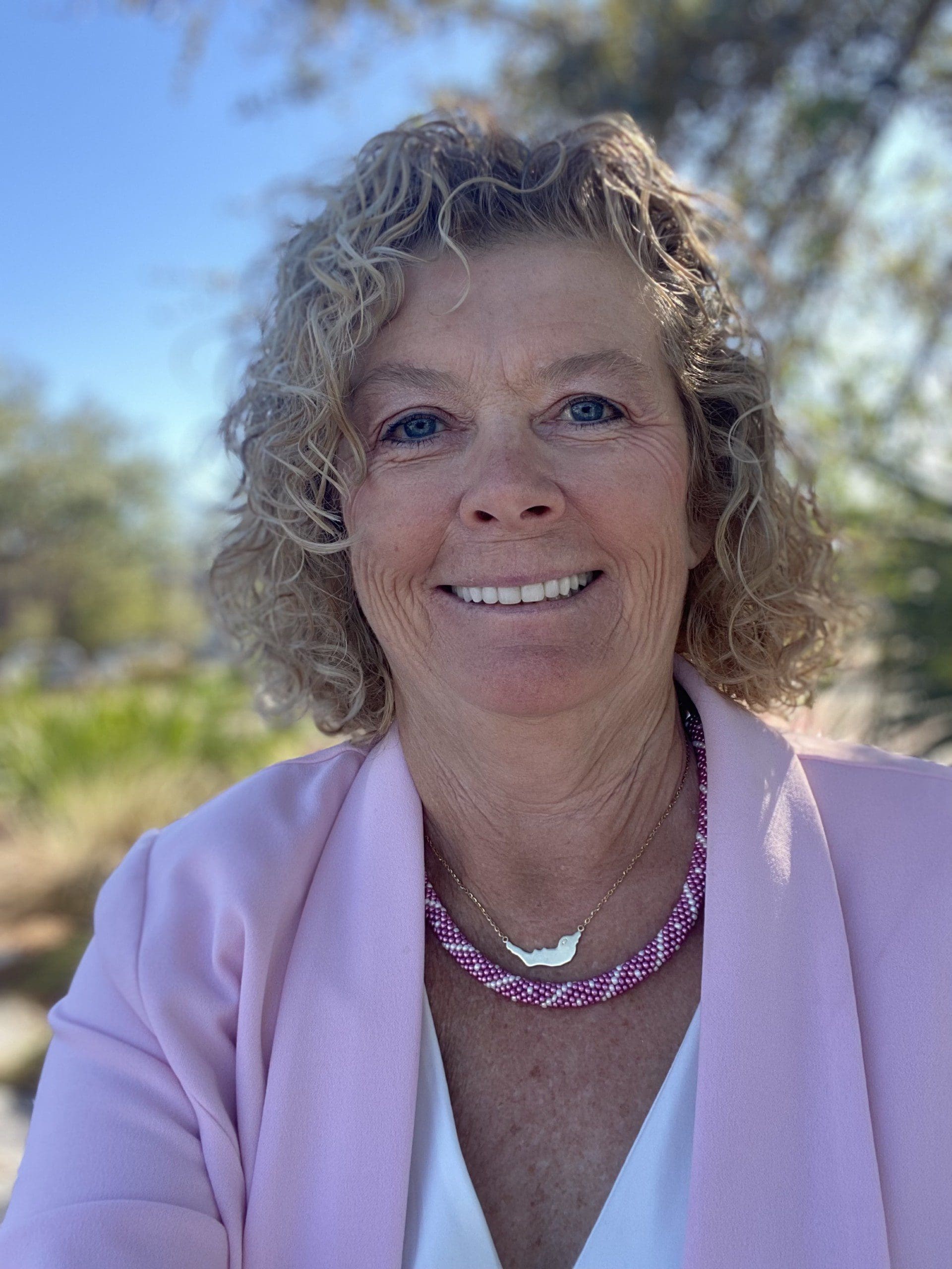 Friendly Faces Luncheon with Guest Speaker Mary Bondurant, SanCap Pink ...